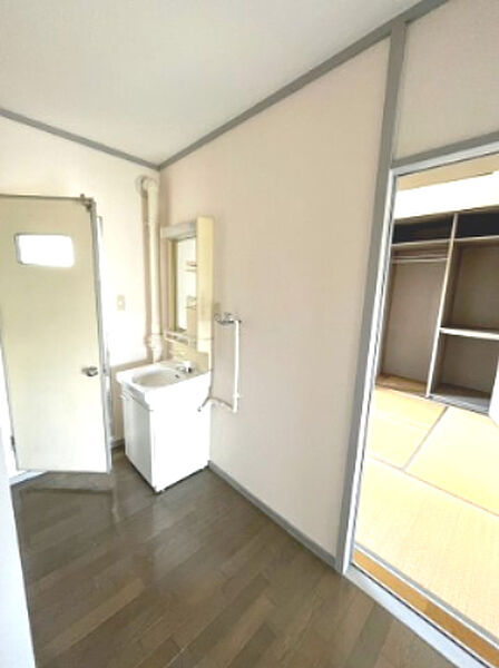 【ホームズ】永山団地2LDK｜多摩市、京王相模原線 京王永山駅 徒歩9分の中古マンション（物件番号：0103800-0003179）