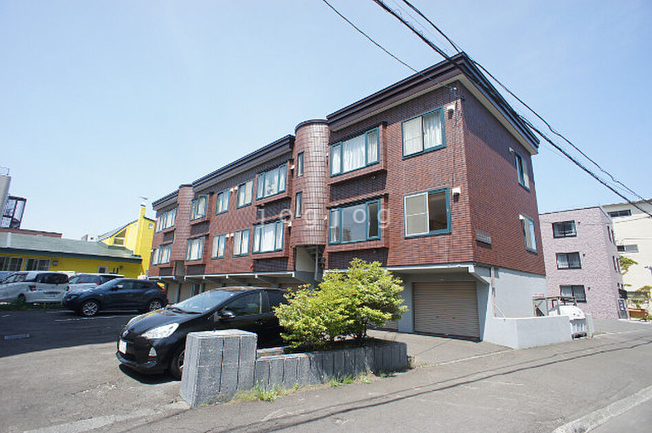 【ホームズ】でお部屋探し！エターナル11 1階/105[2LDK/賃料6.1万円/52.9㎡]賃貸アパート住宅情報(物件番号:0125667-0119991、取扱い不動産会社:株式会社常口 ...