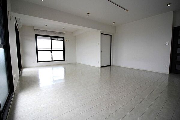 【ホームズ】コアマンション出水2 601｜熊本市中央区、熊本市電A系統 市立体育館前駅 徒歩15分の中古マンション