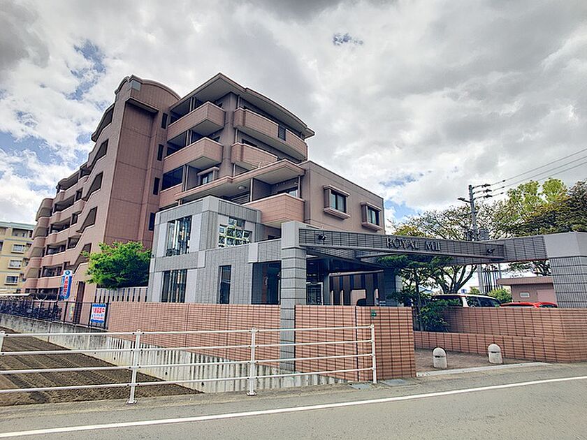 【ホームズ】でお部屋探し！ロイヤルM2 4階/406[3LDK/賃料10万円/71.4㎡]賃貸マンション住宅情報(物件番号:0131570-0059729、取扱い不動産会社:株式会社三好不動産 ...