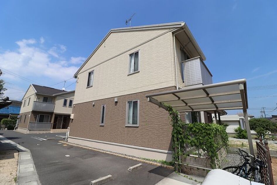 【ホームズ】でお部屋探し！メナージュ B棟 B101[2LDK/賃料9.2万円/67.78㎡]賃貸一戸建て住宅情報(物件番号:0141251-0019214、取扱い不動産会社:株式会社リブ ...