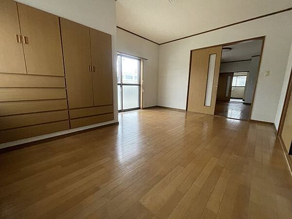 【ホームズ】池新田 戸建｜御前崎市、JR東海道本線 菊川駅 バス43分 浜岡営業所下車 徒歩4分の中古一戸建て