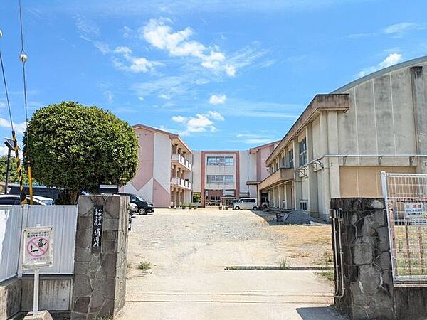 【ホームズ】新庄 中古戸建 2階4SLDK｜和歌山市、JR和歌山線 紀伊小倉駅 徒歩8分の中古一戸建て