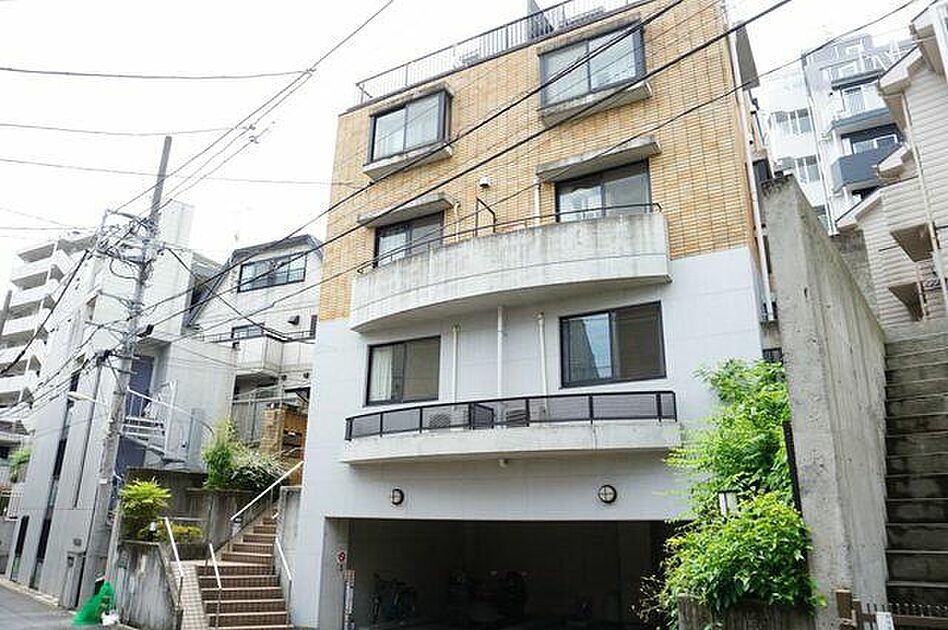 【ホームズ】JR山手線 代々木駅 徒歩4分。[2SLDK/賃料36万円/109.42㎡]。賃貸テラスハウス住宅情報