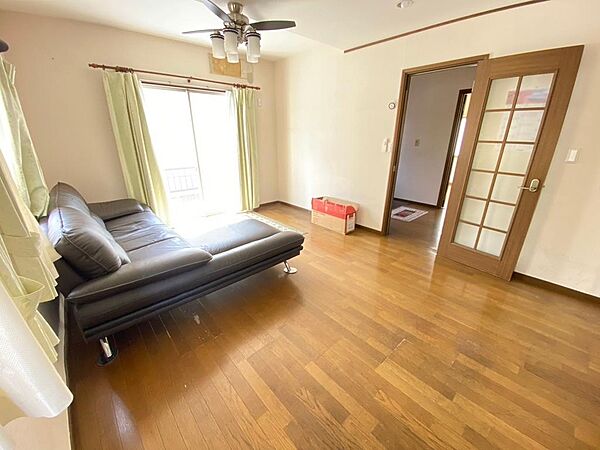 【ホームズ】栄区東上郷町 6LDK中古住宅｜横浜市栄区、JR京浜東北・根岸線 港南台駅 バス13分 みどりが丘南下車 徒歩3分の中古一戸建て