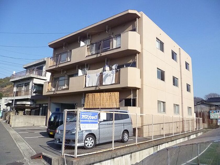 【ホームズ】でお部屋探し！広島県尾道市神田町4-30[3LDK/賃料5万円/79.91㎡]。賃貸アパート住宅情報(物件番号:0153465-0003581、取扱い不動産会社:株式会社アークス ...