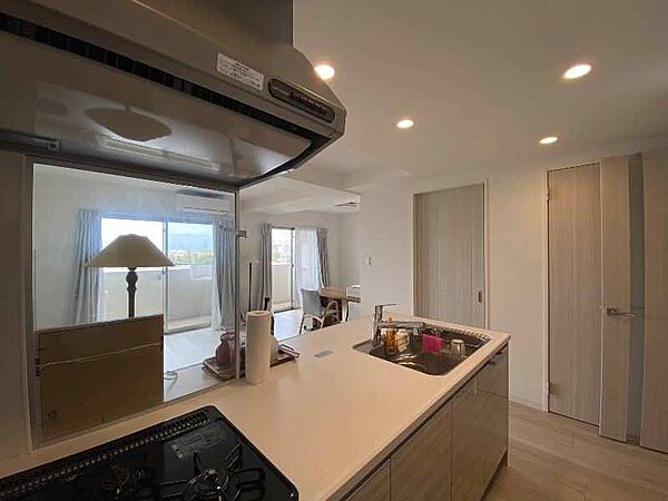 【ホームズ】アルファスマート国立劇場前 506｜浦添市、沖縄都市モノレール 古島駅 徒歩28分の中古マンション