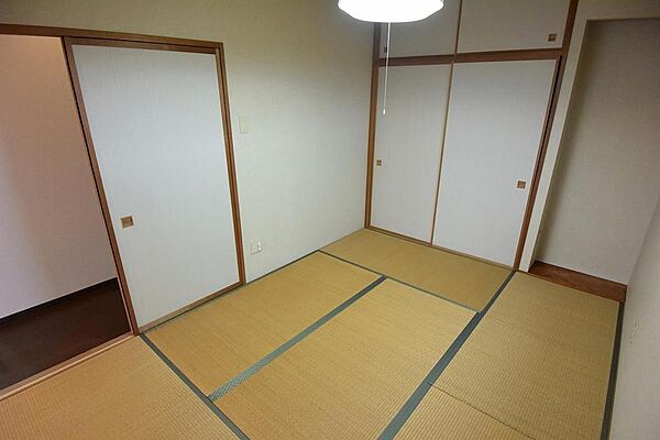 【ホームズ】グリーンタウンぐみ沢 407｜御殿場市、JR御殿場線 御殿場駅 徒歩30分の中古マンション（物件番号：3332504-0000196）