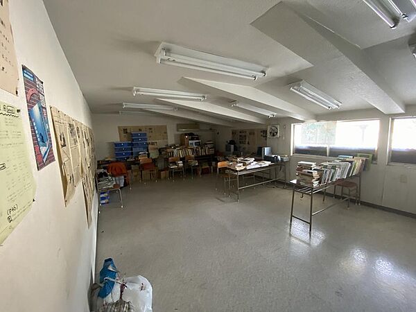 【ホームズ】バス 上町十字路下車 徒歩1分（佐渡市）の土地（物件番号：0100485-0000657）