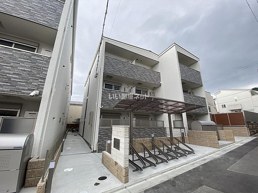 【ホームズ】ラモーナ東山町II[2LDK/賃料8.9万円/2階/204/46.84㎡]の賃貸アパート住宅情報