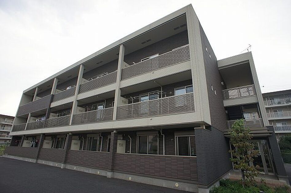 【ホームズ】でお部屋探し！リスティ 3階/302[2LDK/賃料9.9万円/53.75㎡]賃貸マンション住宅情報(物件番号:3701166-0231258、取扱い不動産会社:ハウスコム千葉 ...